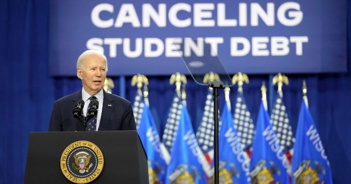 AFN - 'King' Biden revives vote-buying scheme